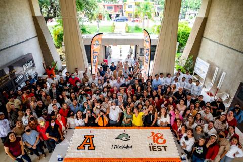 El IEST Anáhuac cumplió 48 años | IEST Anáhuac